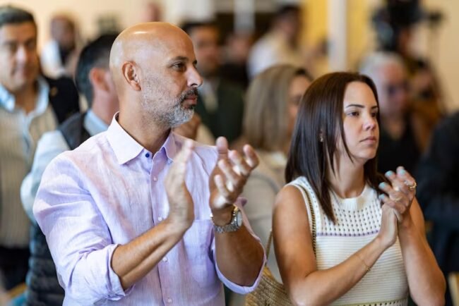 Carlo Aquino Biography – Early Life, Career, Achievements